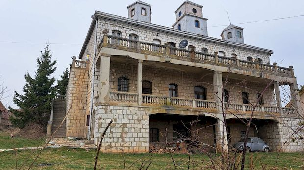 RTS :: RTS 1 :: Selo koje živi od pršute i pečenja